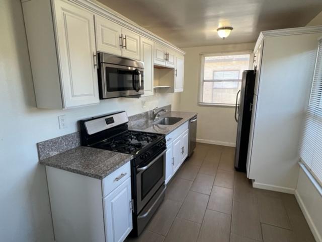 4510 4520 N Banner Dr