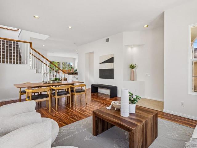 4511 Calle Mar De Armonia