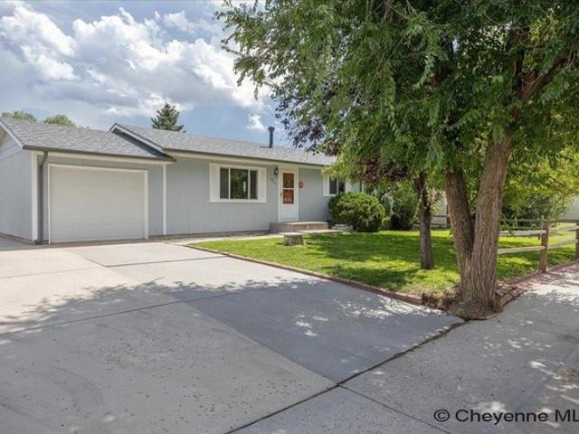 4511 Glendo Ave, Cheyenne, WY 82001