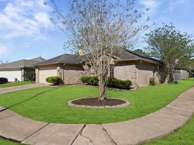 4511 Hunter Green Ct, Fresno, TX 77545 | MLS #33052