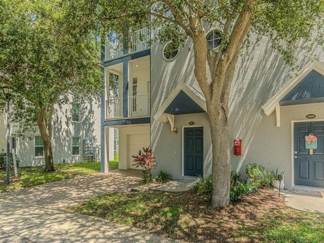 4511 Legacy Park Dr, Tampa, FL 33611