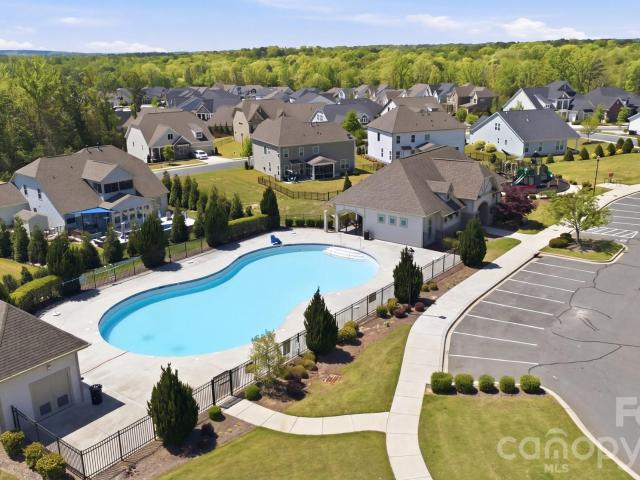 4512 Acorn Hill Drive