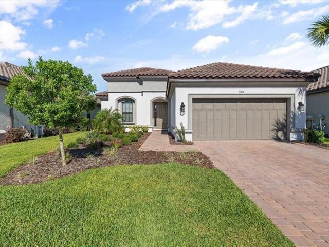 4512 Crestpoint Way, Palmetto, FL 34221