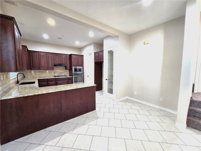 4512 luigl Court