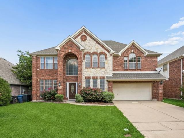 4512 Stone Mountain Dr, Fort Worth, TX 76123
