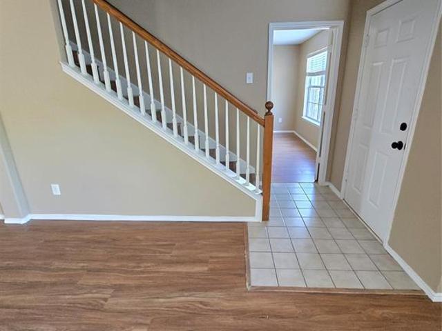 4512 Saddlebrook Drive