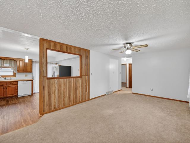 4513 SE 6th Street SE