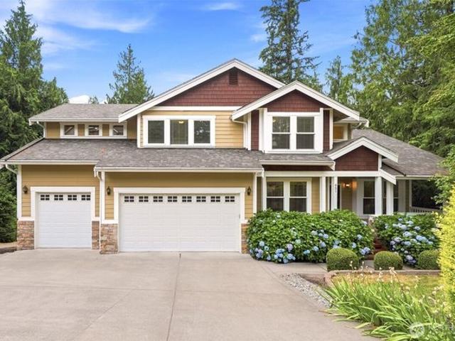 451 211th Ave NE, Sammamish, WA 98074