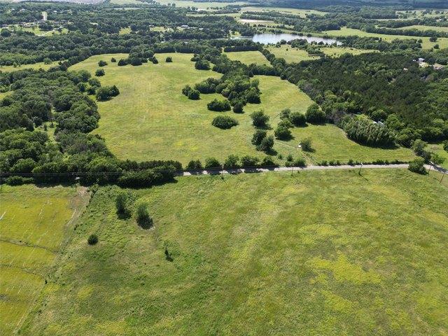 451 Coker Rd, Sherman, TX 75090