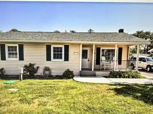 451 Cape Lookout Drive, Harkers Island, NC 28531