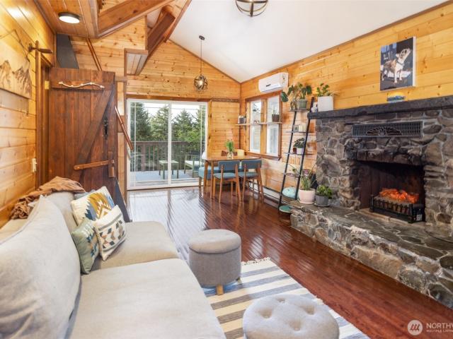 451 Aspen Springs Road