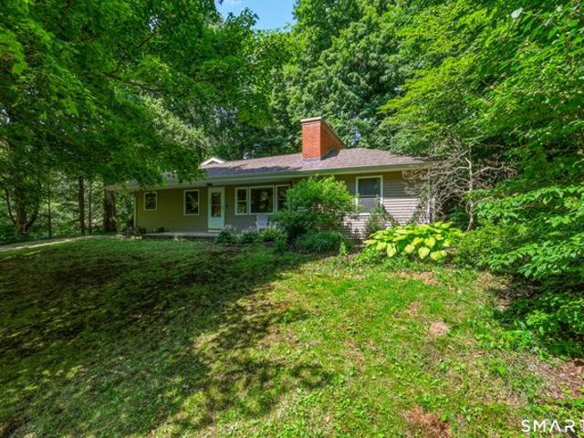451 Birch Mountain Rd, Manchester, CT 06040