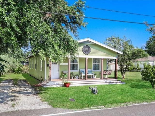 451 Good Hope St, Norco, LA 70079