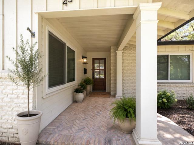 451 Oak Glen Dr