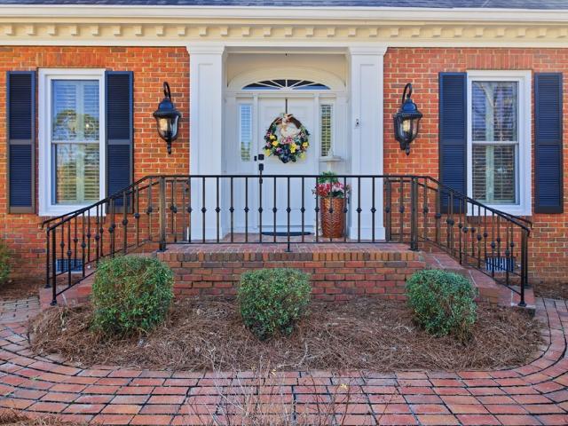 451 Lakewood Dr