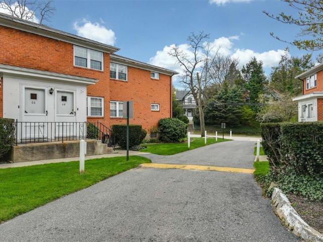 451 Main Street #22 Upper