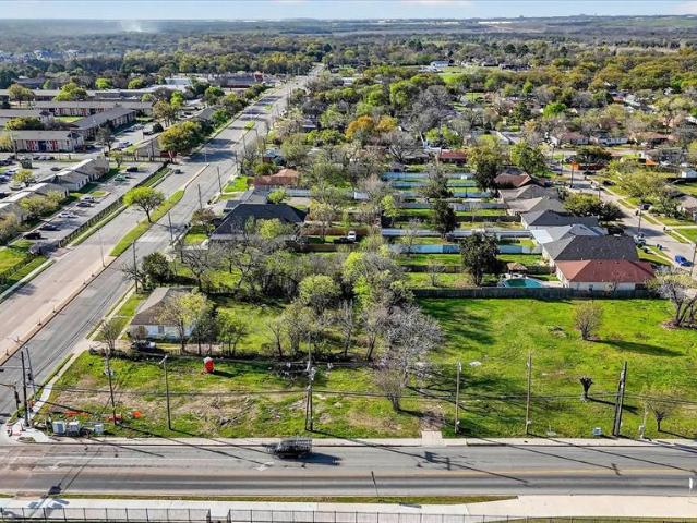 451 N Jim Miller Road