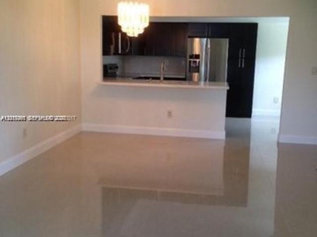 451 NE 210th Cir Ter Unit 202 19, Miami, FL 33179