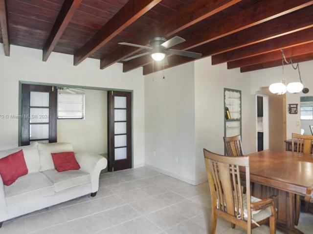 451 NW 131st St, North Miami, FL 33168
