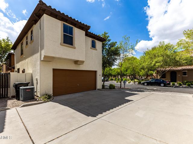 451 S Hawes Rd, Unit 32, Mesa, AZ 85208 | Compass