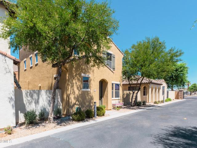 451 S Hawes Rd, Unit 53, Mesa, AZ 85208 | MLS #7019 | Compass