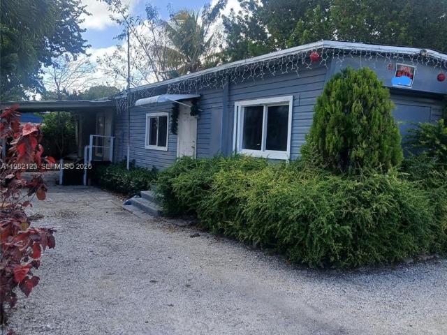 451 SE 8th St, Homestead, FL 33030 | MLS #A11982 | Compass
