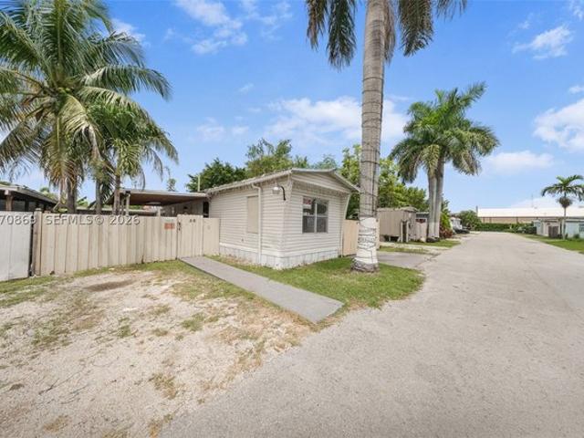 451 SE 8th St Lot 56, Homestead, FL 33030