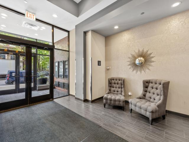 451 W HURON Street # 1308