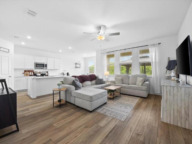 451 Walpole Court