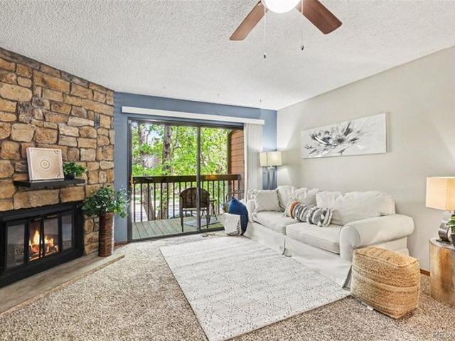 451 Wright St Apt 13, Lakewood, CO 80228