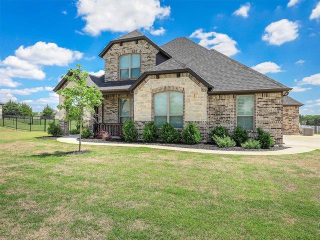 451 Tristin Ln, Waxahachie, TX 75167