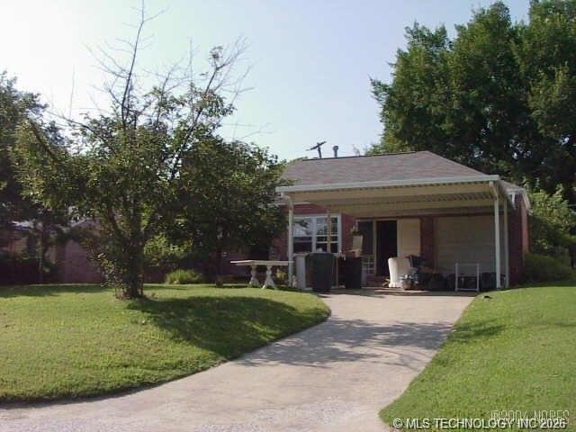 4524 E 8th St, Tulsa, OK 74112