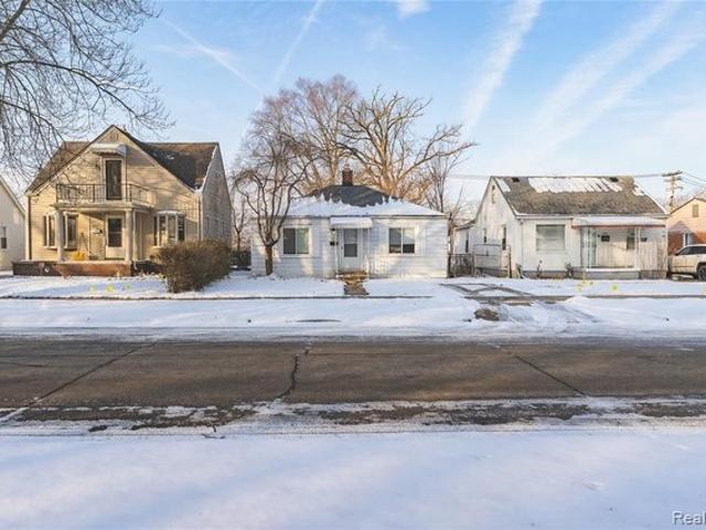 4524 Fleming St, Dearborn Heights, MI 48125