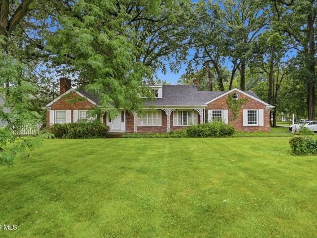 4524 River Rd, Toledo, OH 43614