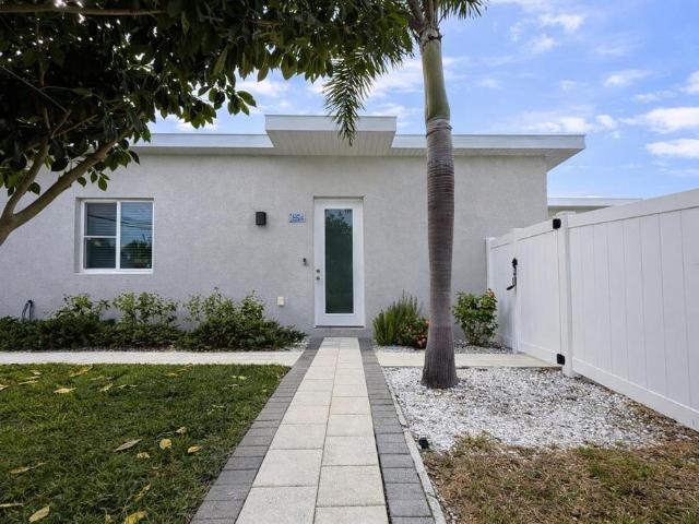 4524 Riverwood Ave, Sarasota, FL 34231 | MLS #A4682 | Compass