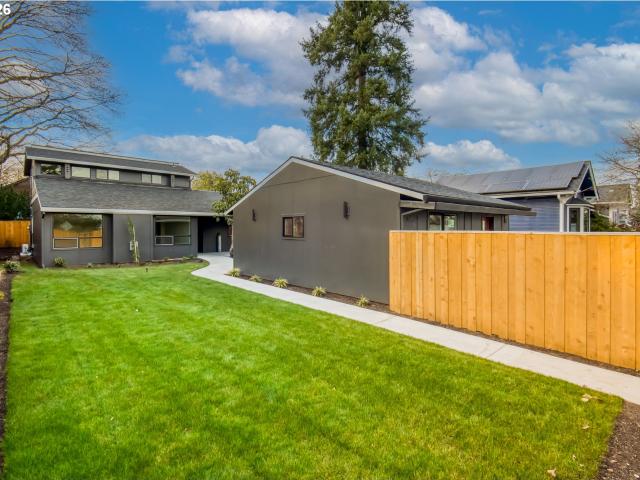 4525 NE 37TH AVE