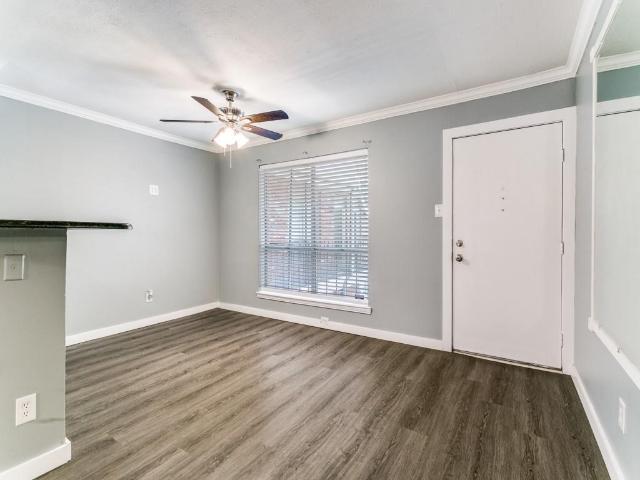 4525 Gilbert Avenue # 203
