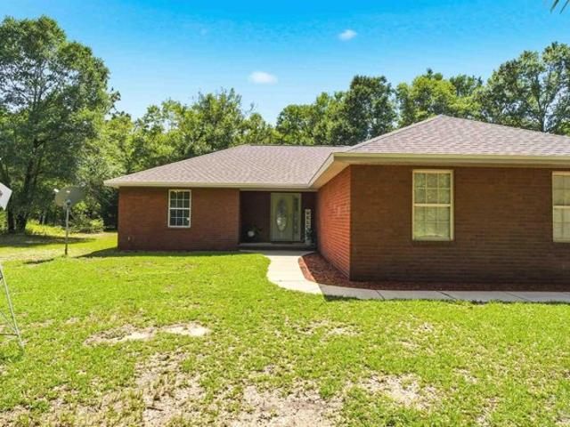 4526 Bryant Bridge Rd, Holt, FL 32564