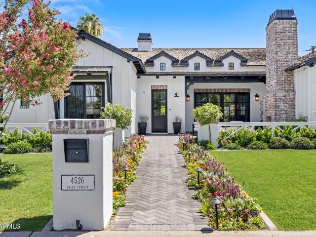 4526 e calle tuberia