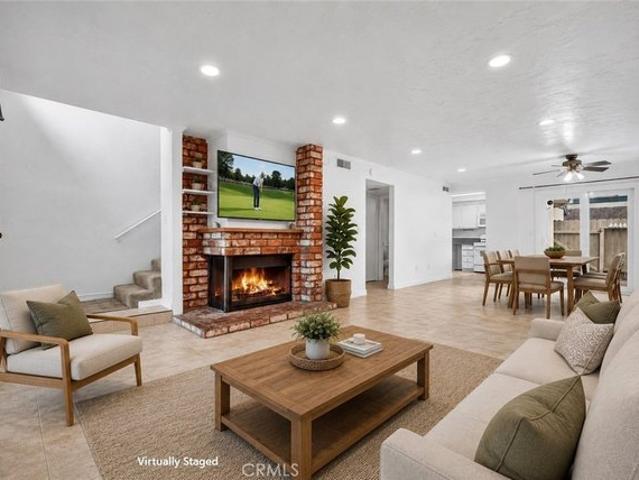 4526 Heil Ave, Huntington Beach, CA 92649