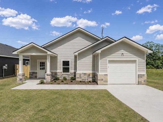 4526 Kolloch Dr, Dallas, TX 75216