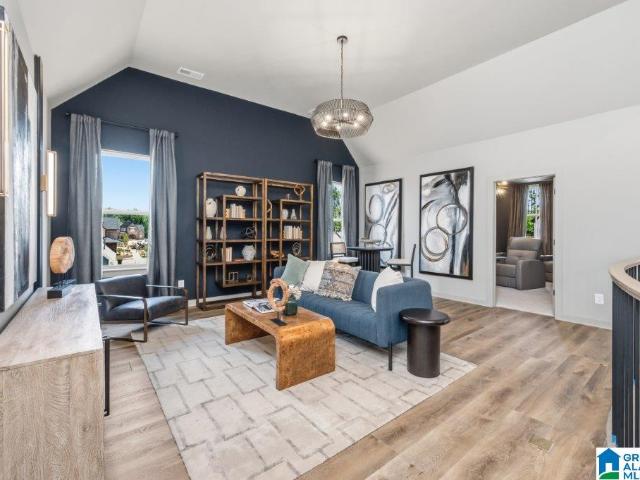 4526 Lynton Drive