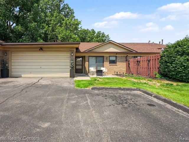 45277 Universal Ct, Shelby Township, MI 48317