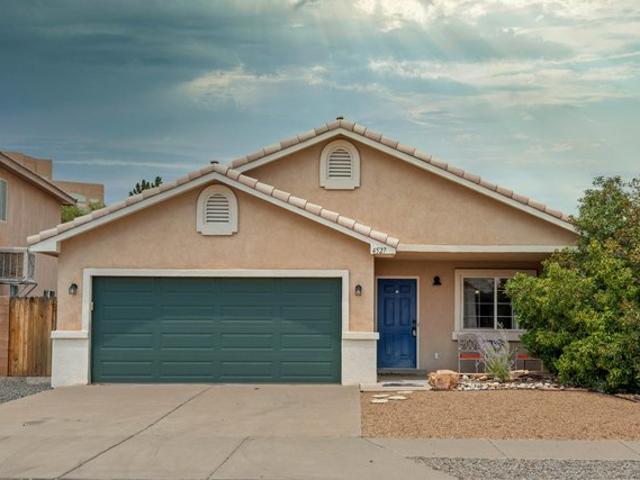 4527 Barrett Ave NW, Albuquerque, NM 87114