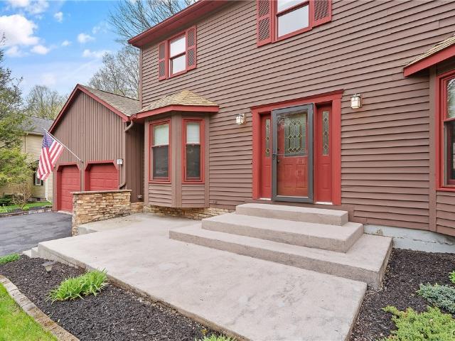 4527 Lamplighter Lane