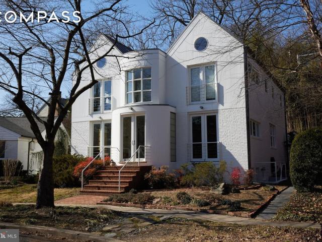 4527 Q Pl NW, Washington, DC