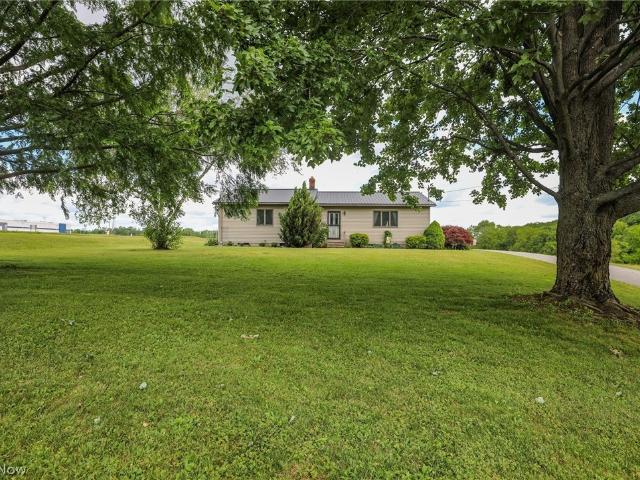 4527 Streeter Road