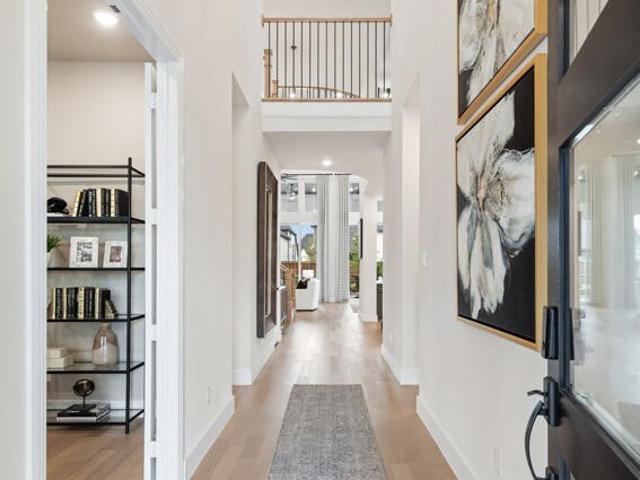4527 Wendell Way