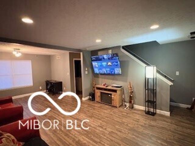 4528 Bellchime Dr, Indianapolis, IN 46235 | MLS #22084 | Compass