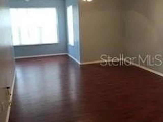 4528 Commander Dr #2024, Orlando, FL 32822